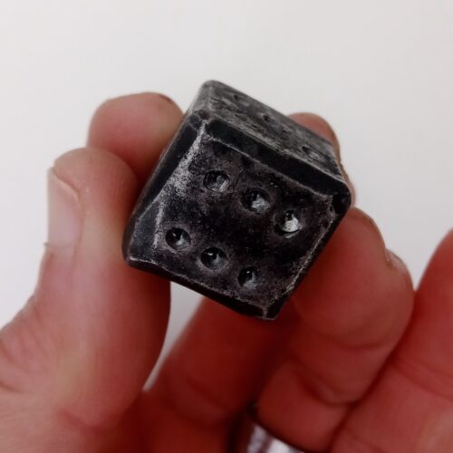 Dado forjado - Arte Unico